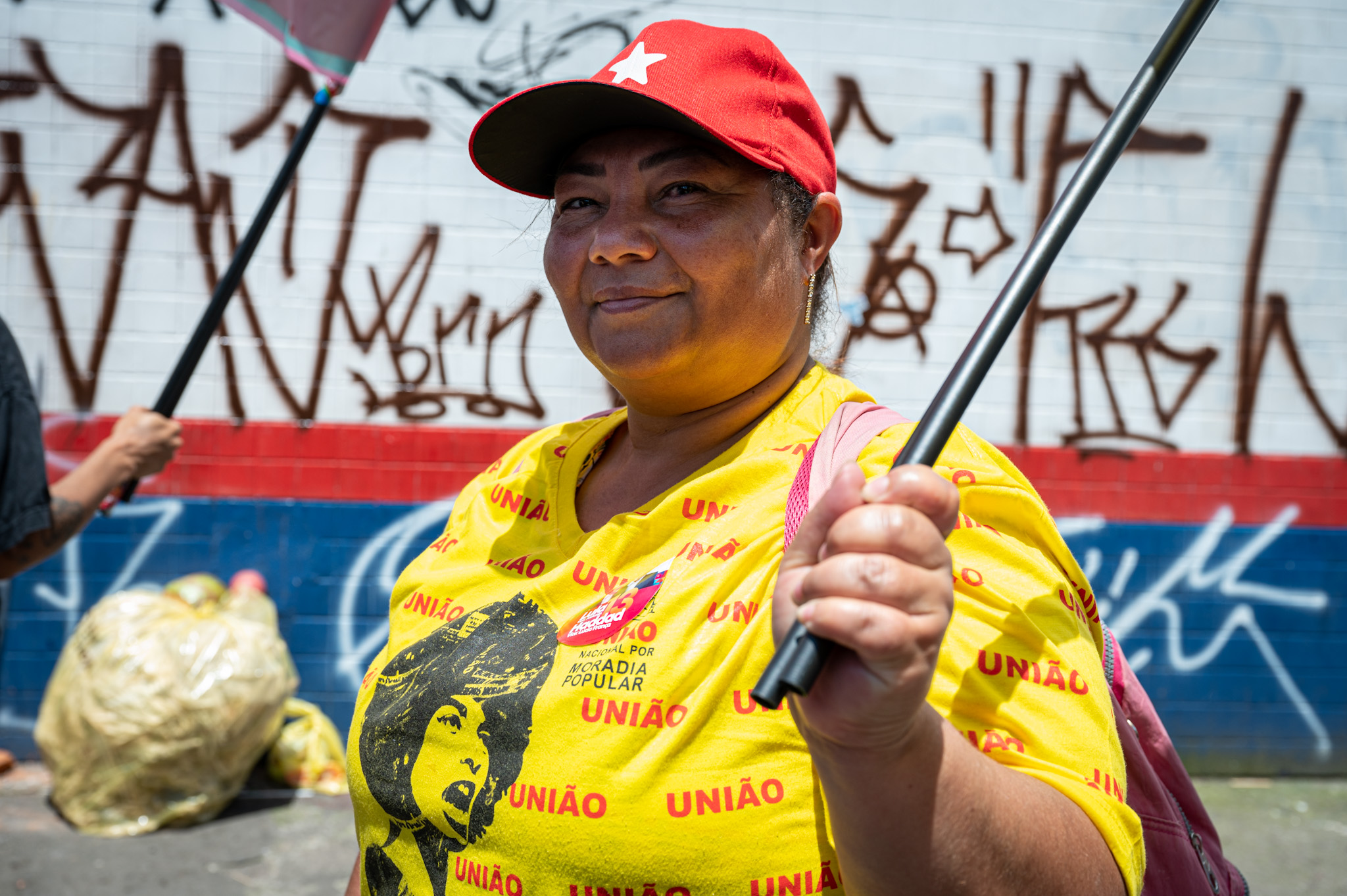 La brigada de la Lista 13 en el mercado de Grajaú - Pausa